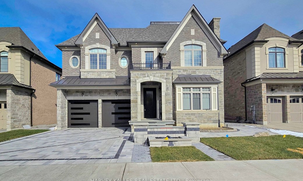 Luxury Custom Built Mansion By Treasure Hill In Gormley, Ontario ...