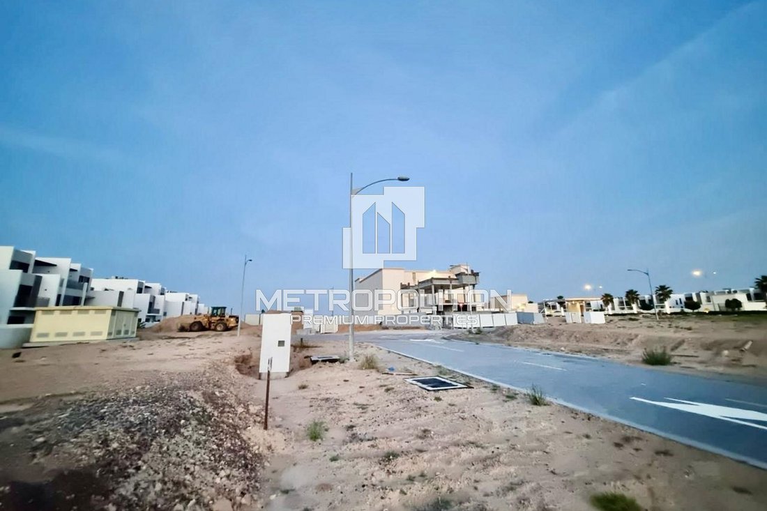 Motivated Seller | Corner Plot | Huge In Dubai, Dubai, United Arab ...