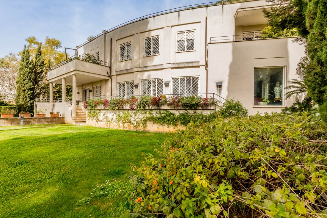 Luxurious Villa With Garden And Swimming Pool, Rome, In Rome, Lazio ...
