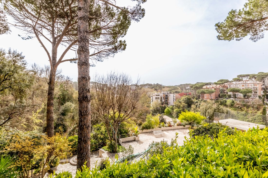 Luxurious Villa With Garden And Swimming Pool, Rome, In Rome, Lazio ...
