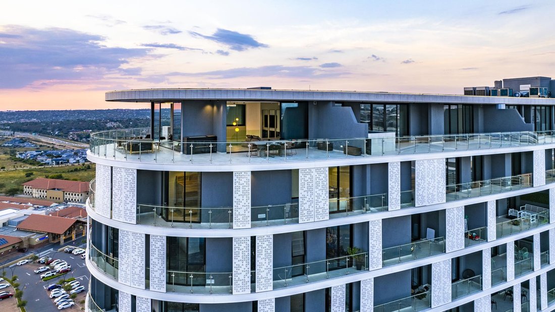 Introducing The Pinnacle Of Luxury Living: The En Midrand, Gauteng ...