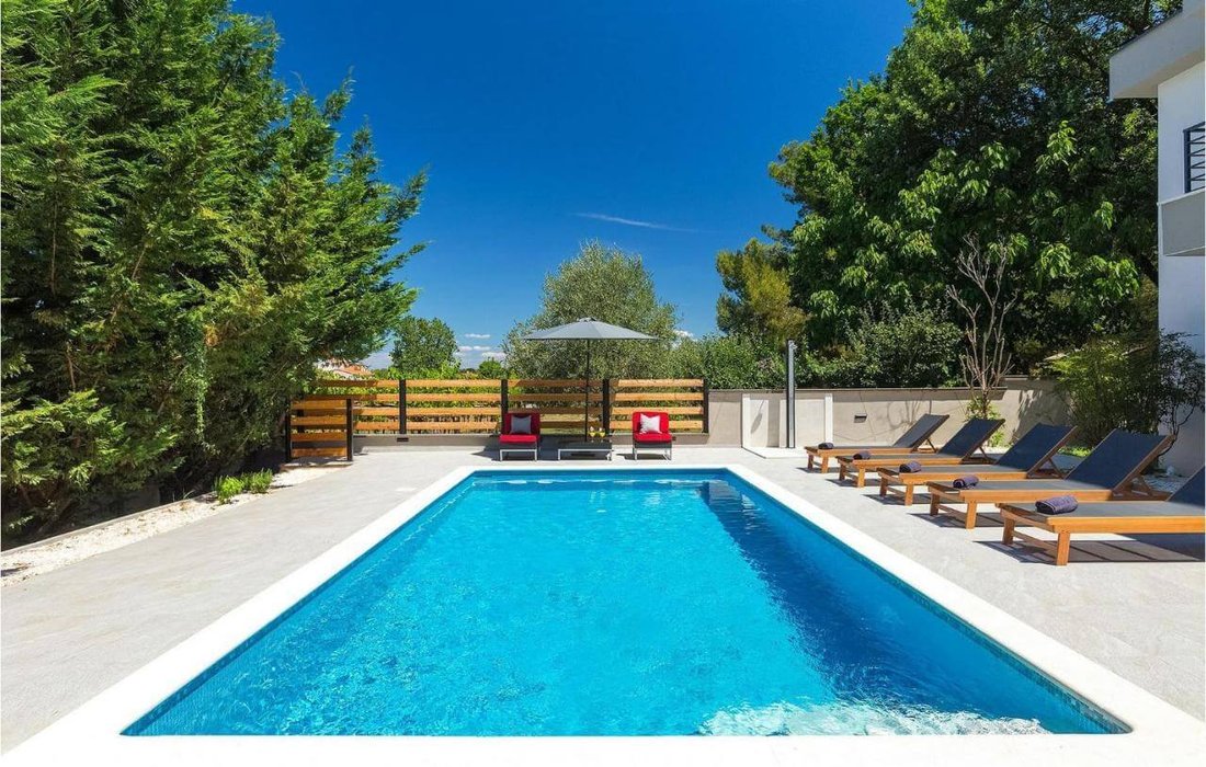 Pula House In Pula, Istria County, Croatia For Sale (14076007)