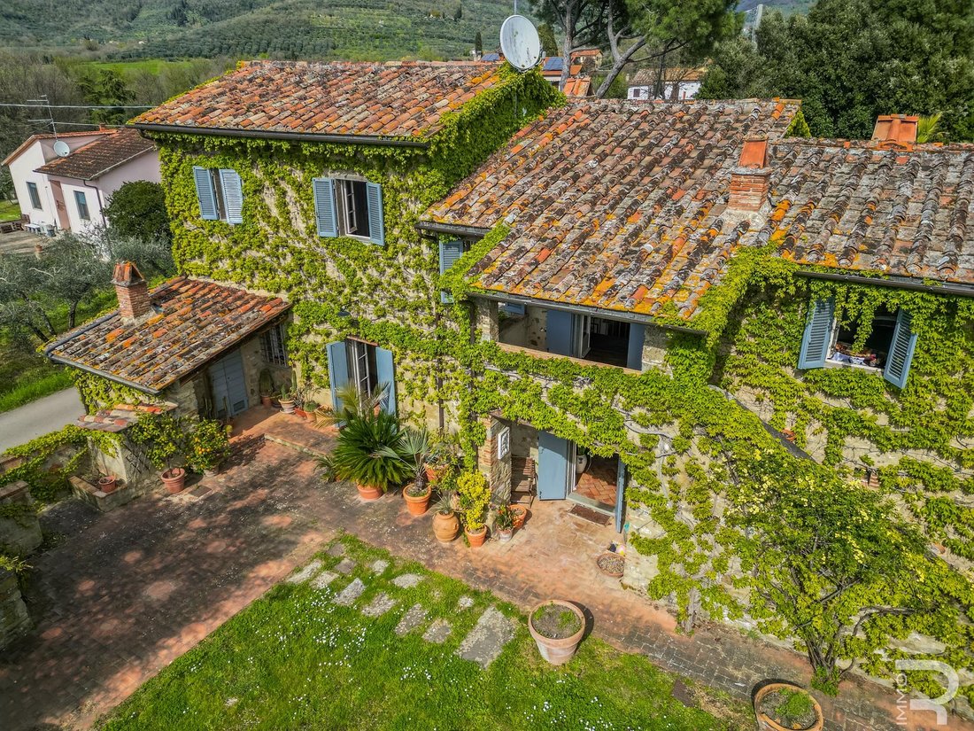 Well Maintained Rustico With Swimming Pool In Puglia, Tuscany, Italy ...
