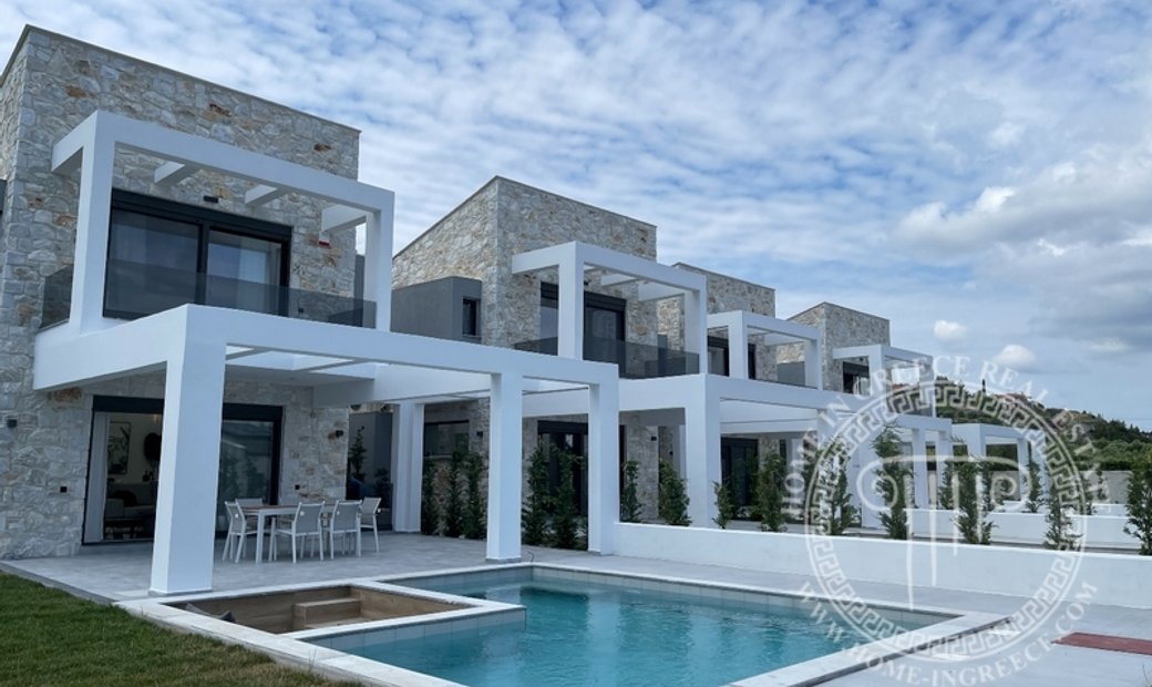 The New Complex (100m.) From The Sea With Private In Polychrono Beach ...