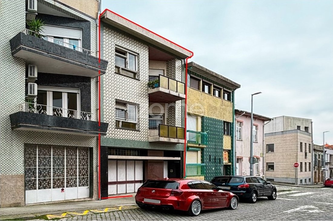 Porto House In Porto, Porto District, Portugal For Sale (14098119)