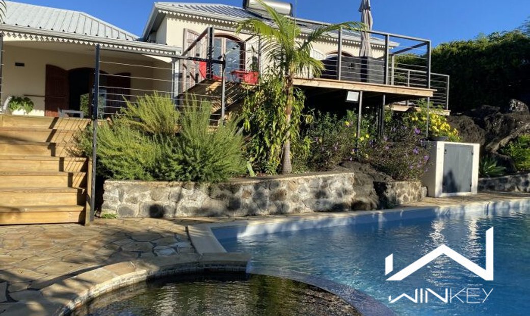 Saint Louis Villa In Saint Louis, Saint Pierre, Réunion For Sale (14099783)