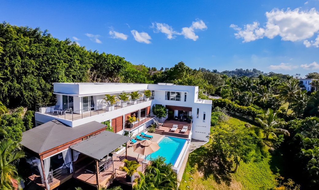 Villa Moderna Y Lujosa En Las En El Limón, Samaná, República Dominicana ...