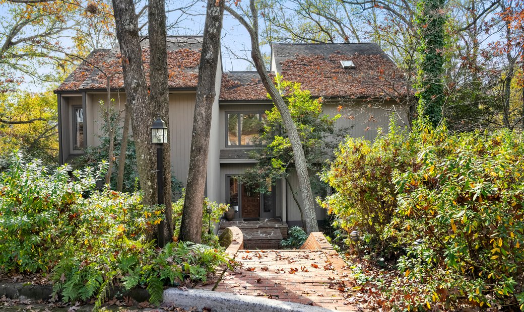 8 De Braham Court, Greenville, Sc In Greenville, South Carolina, United ...