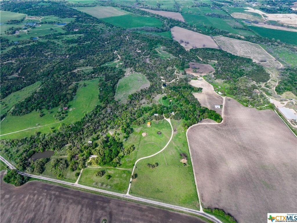 2 Bedrooms Farm/Ranch In Salado, Texas, United States For Sale (14120291)