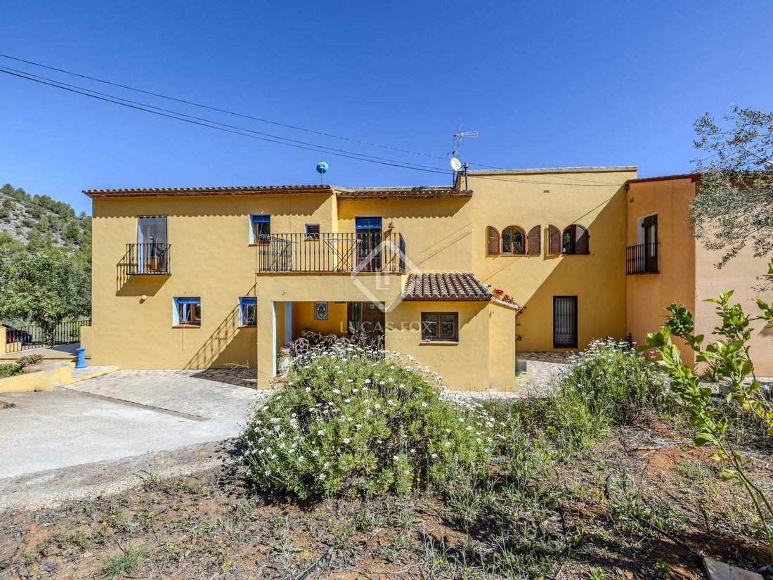 Jalon House / Villa In Alicante, Valencian Community, Spain For Sale ...