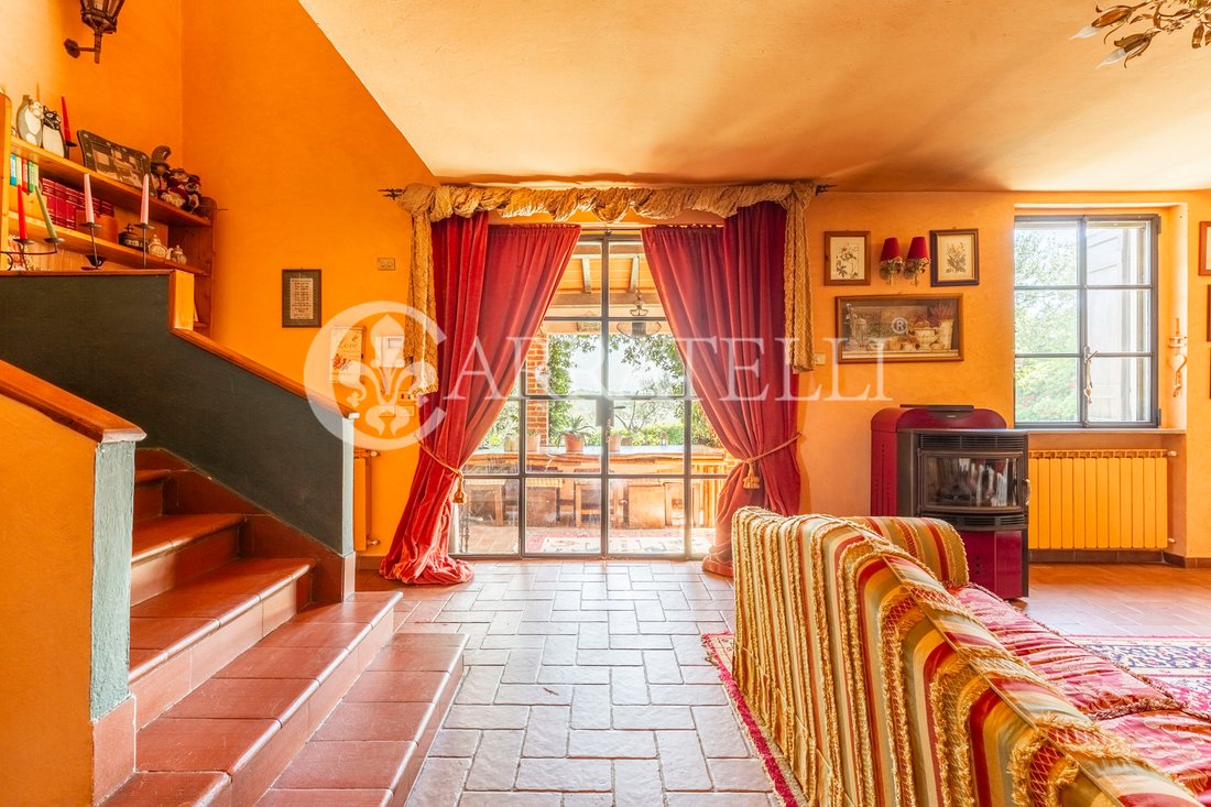 Villa On Sale Capolona (Ar) In Cenina, Tuscany, Italy For Sale (14126553)