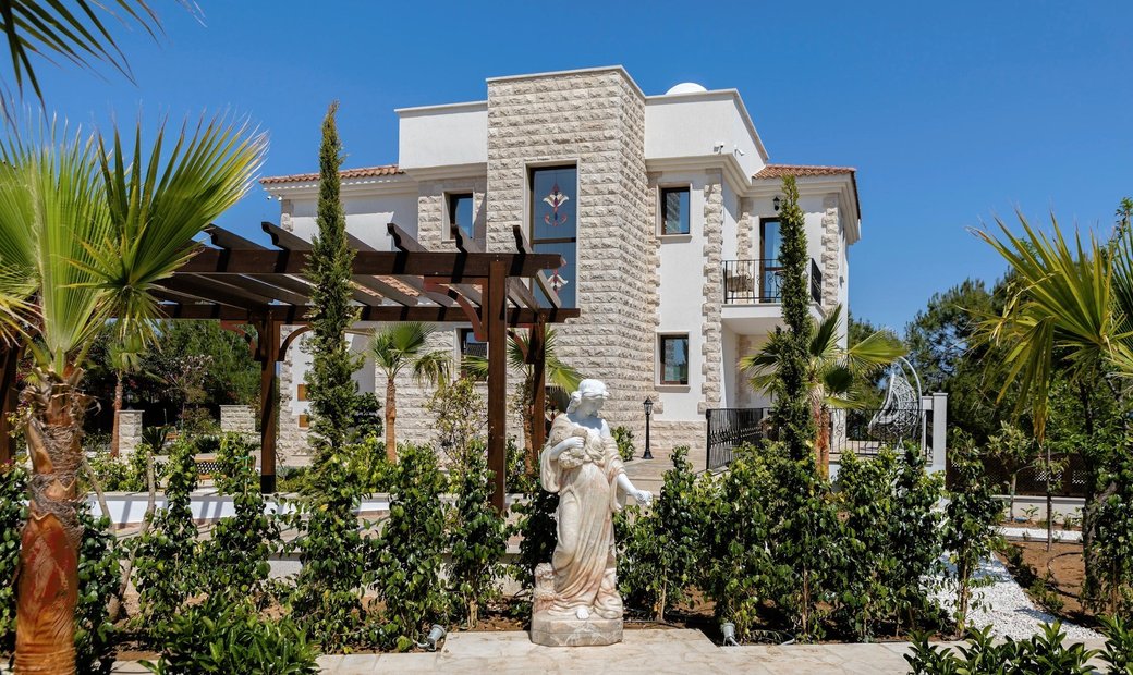 Luxury 4 Bedroom Villa In Argaka In Argaka, Paphos, Cyprus For Sale ...