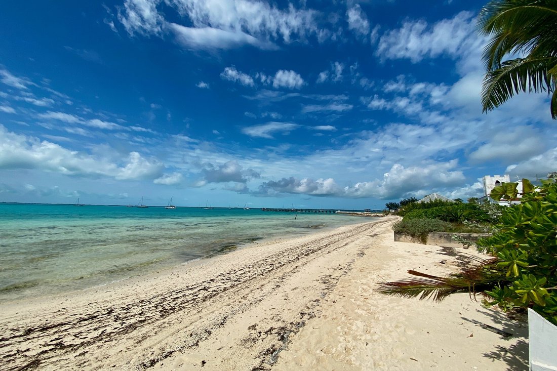 Waterfront Residence In The Heart In Rock Sound, South Eleuthera, The ...