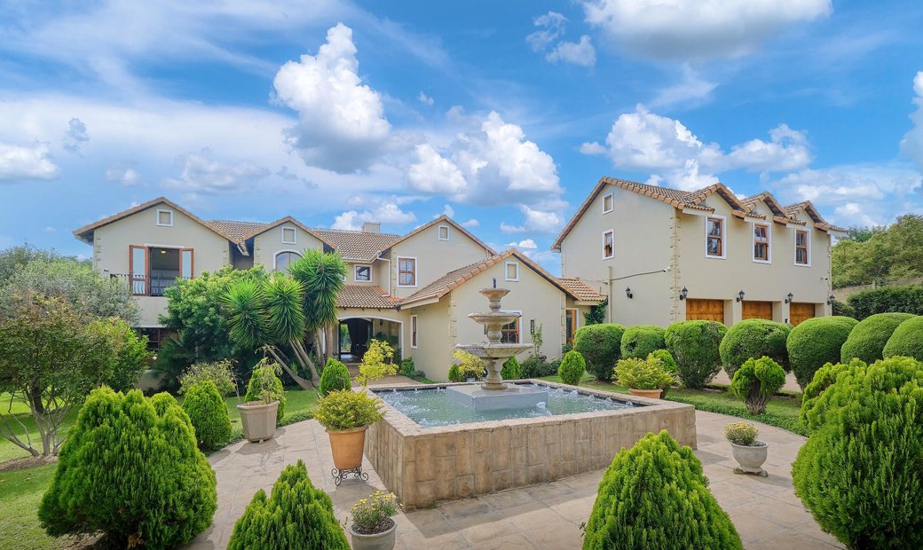 Privatanwesen Chartwell, Fourways (Jhb) In Chartwell, Gauteng ...