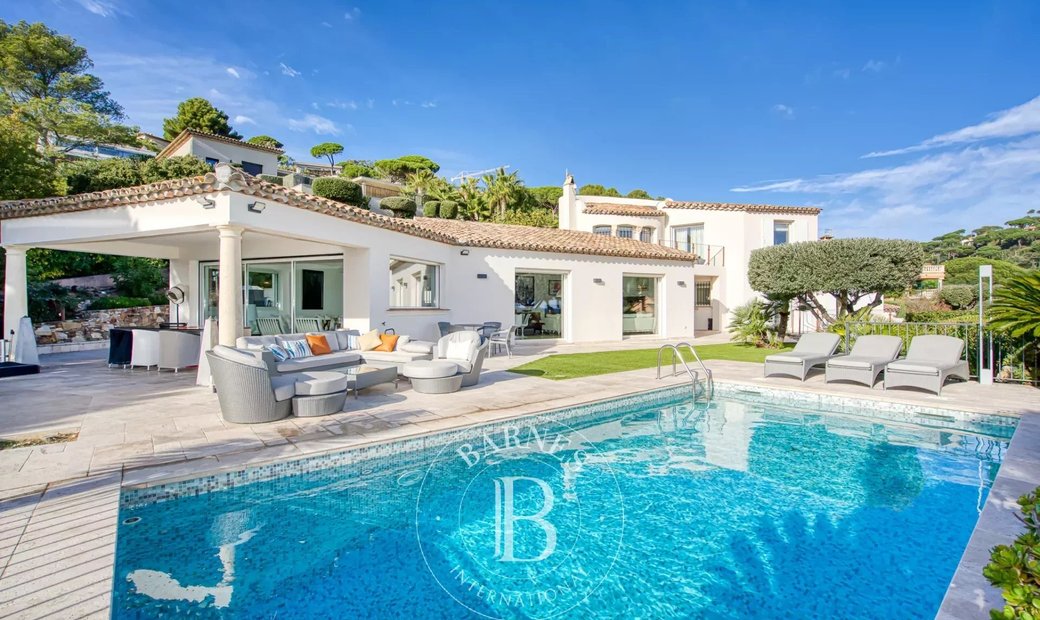 Sainte Maxime Villa Sea In Sainte Maxime, Provence Alpes Côte D'azur ...