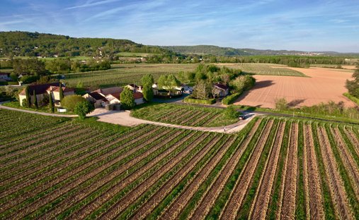 Luxury farm ranches for sale in Duravel, Occitanie, France | JamesEdition
