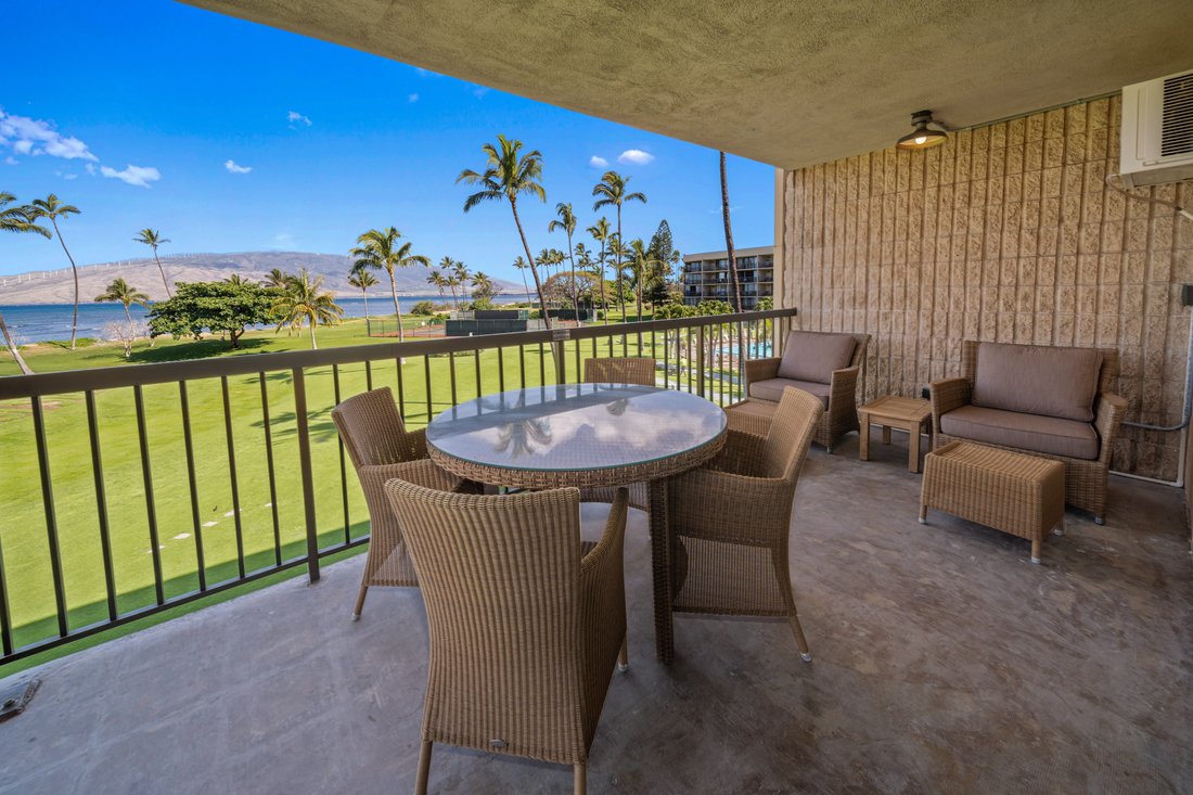 Rare Front Row Oceanfront Condo In Maui In Kihei, Hawaii, United States ...
