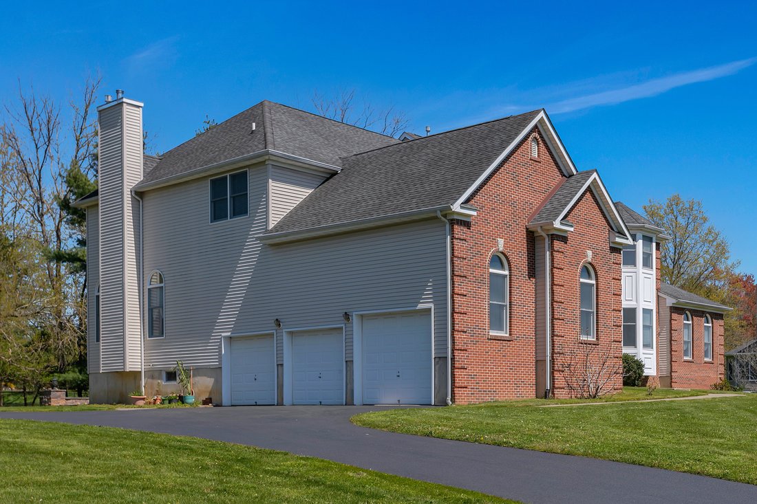 Magnificent Custom Brick In Manalapan Township, New Jersey, United ...