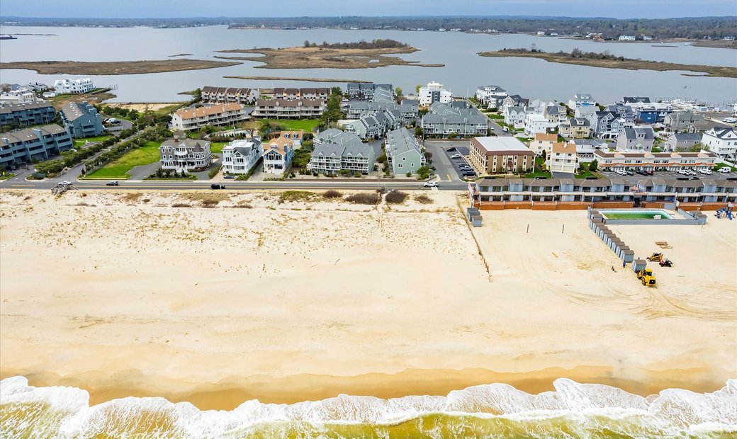 Unparalleled Value & Lifestyle At "Island In Rumson, New Jersey, United ...