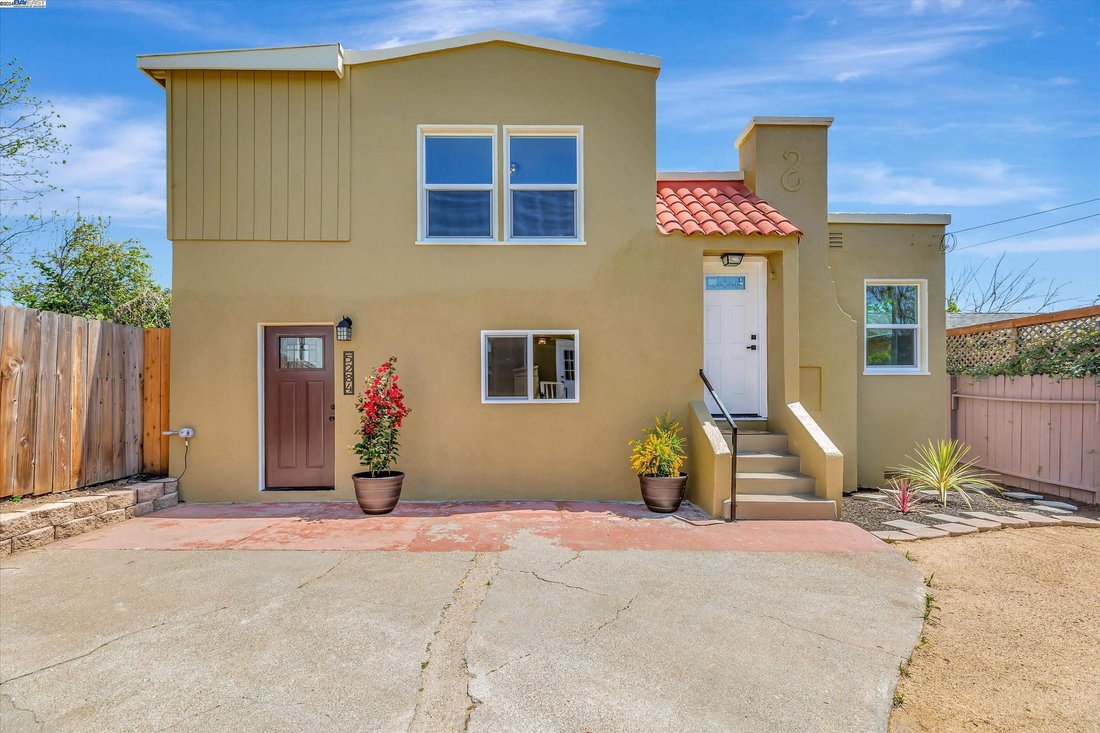 Duplex In Alameda, California, United States For Sale (14166563)