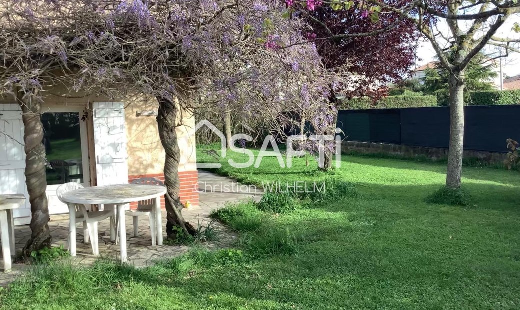 Muret Maison 205m2 Avec 6 Chambres Terrain 2000 M2 In Muret, Occitanie ...
