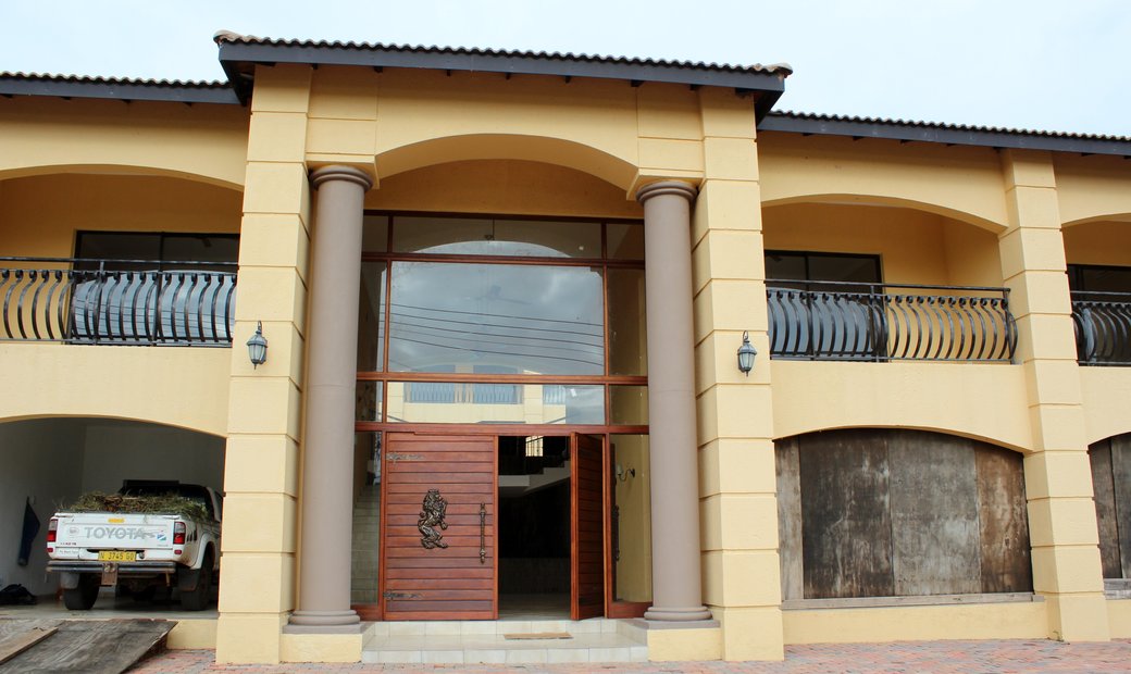 Unwind In The Wild: Own Your Slice Of In Komatipoort, Mpumalanga, South ...