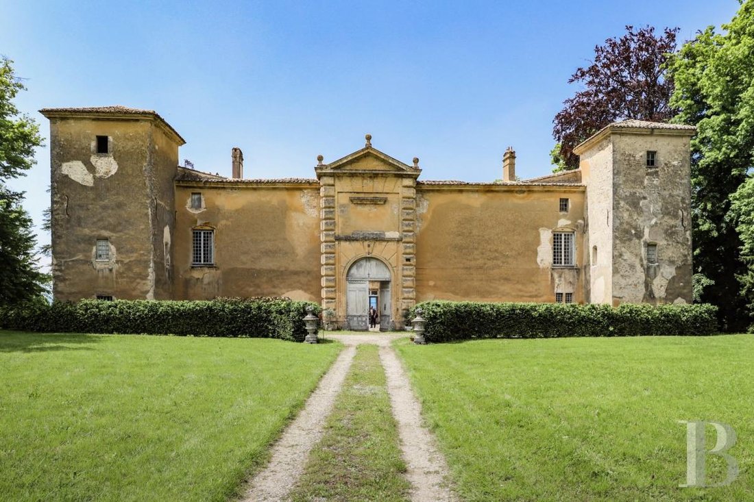 A 17th Century Chateau Listed As A In Valence, Auvergne Rhône Alpes ...