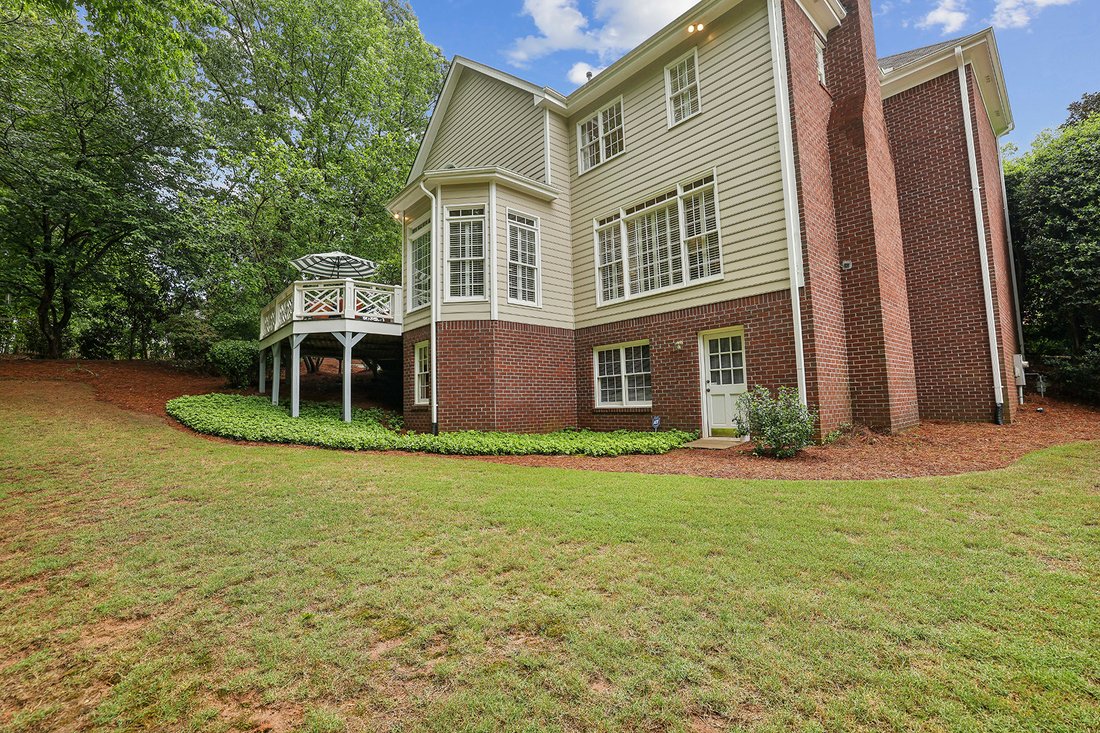 Exquisite Georgianische In Peachtree Corners, Georgia, Vereinigte ...
