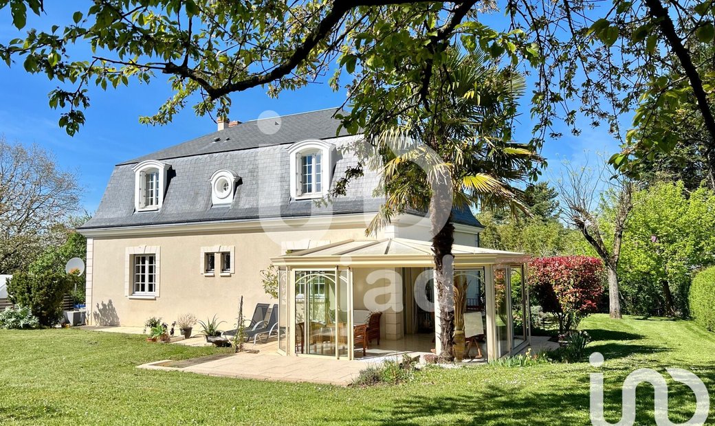 Vente Maison Traditionnelle 9 In Rochecorbon, Centre Val De Loire ...