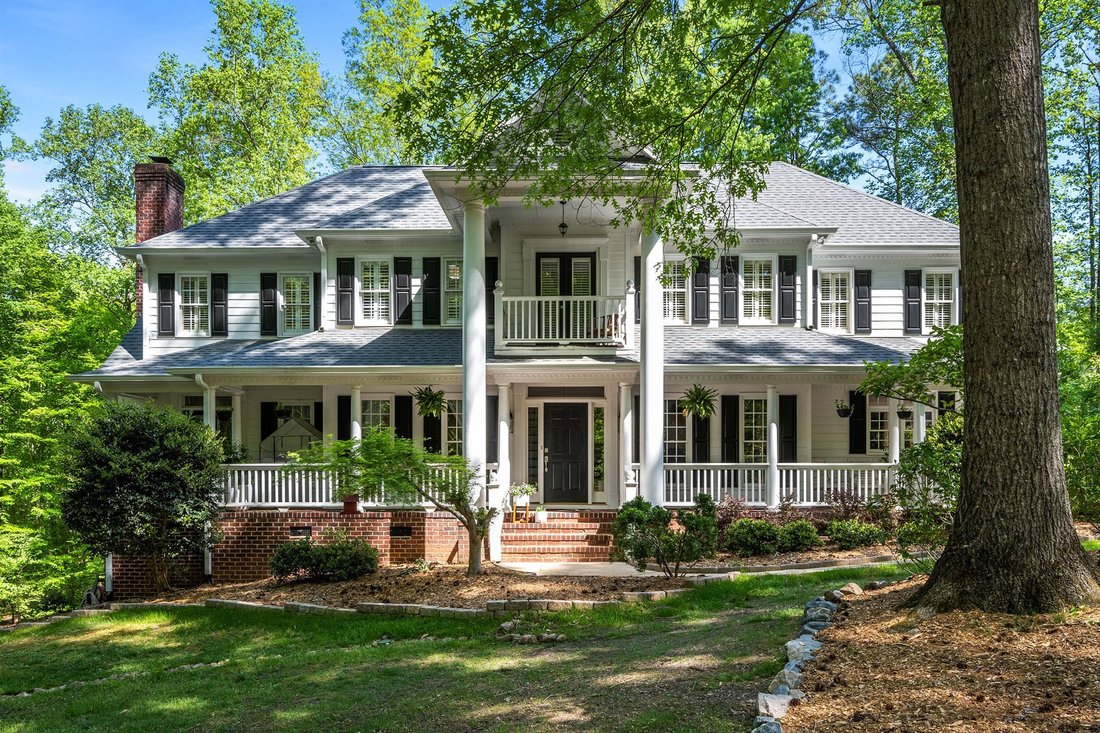 Stately Home On Over Two Acres In In Raleigh, North Carolina, United ...