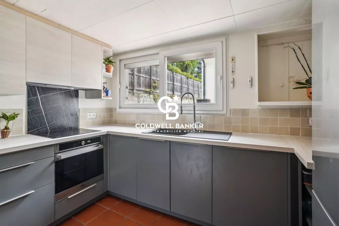 Spacious House In Garches In Garches, île De France, France For Sale ...