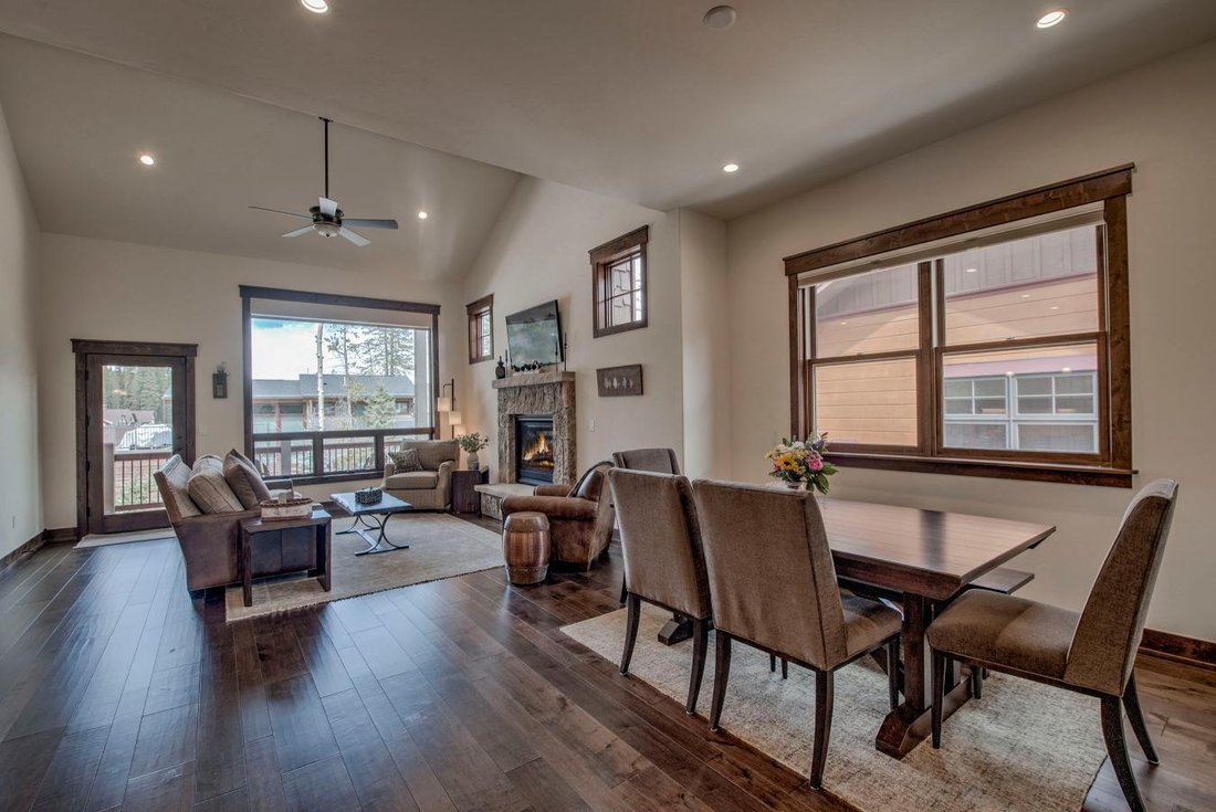 Luxury Keystone Townhome In Dillon, Colorado, United States For Sale ...