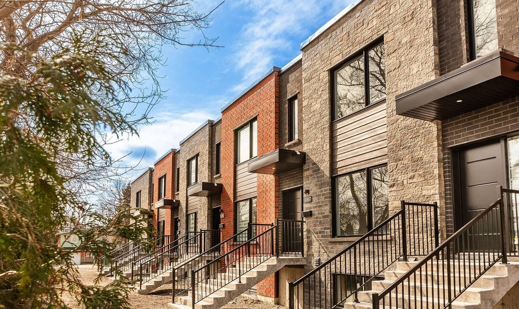 Pierrefonds Roxboro, Montréal In Montréal, Quebec, Canada For Sale ...