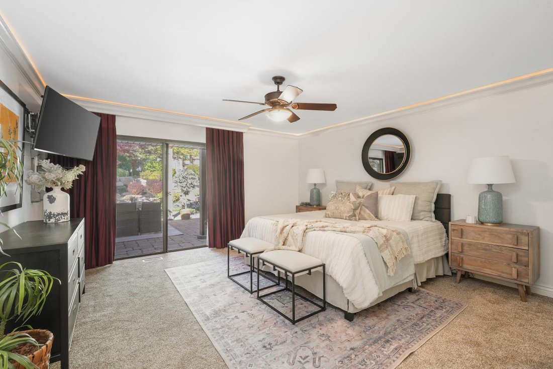 Duplicate 4343 S Lynne Lane In Holladay, Utah, United States For Sale ...