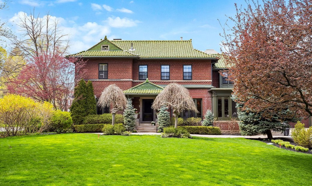 Moore Park In Toronto, Ontario, Canada For Sale (14205424)