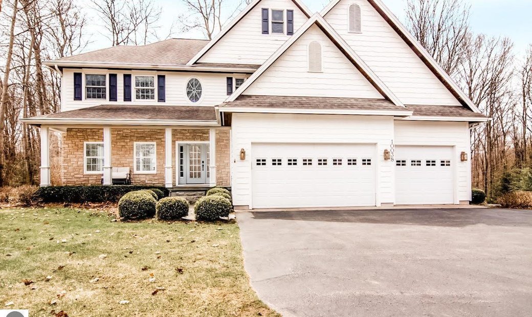 Meticulously Maintained Home With In Garfield Township, Michigan ...