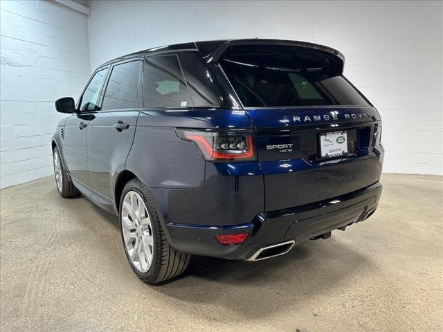 Range Rover Glen Cove
