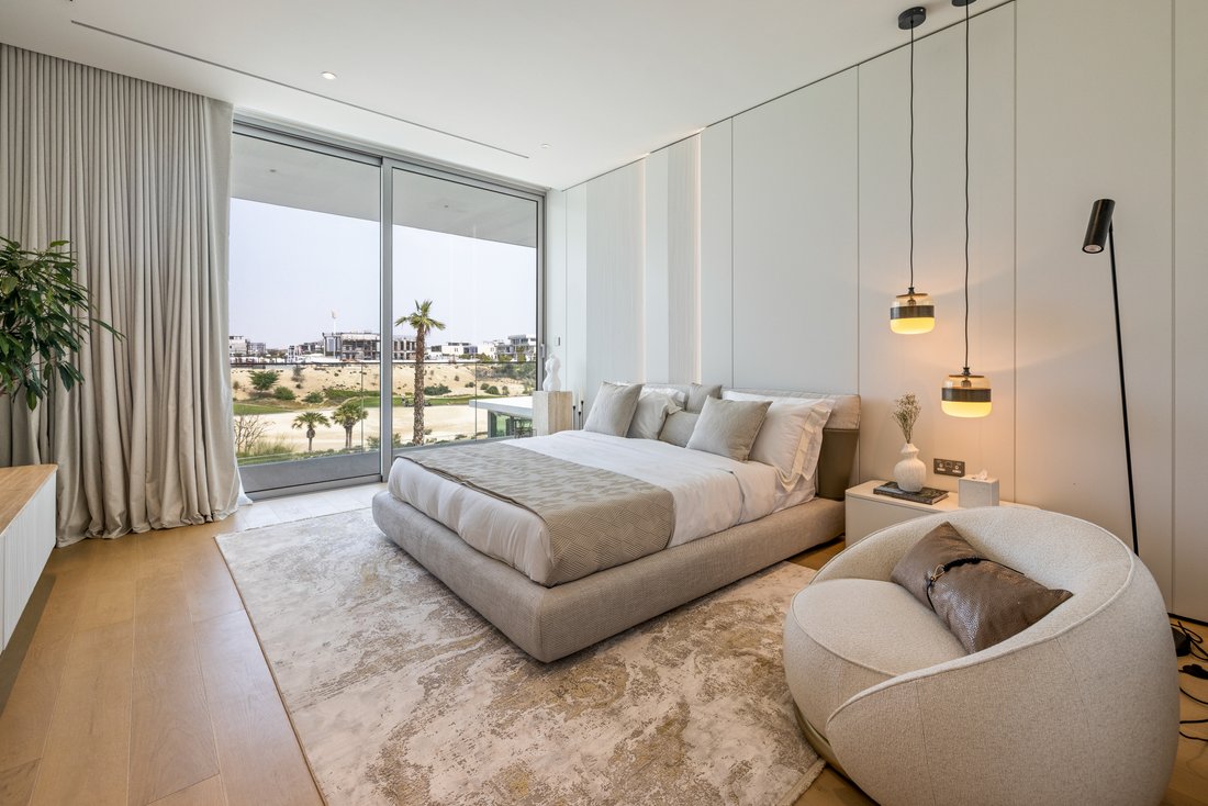 Luxurious Villa With Outdoor Gym, Jacuzzi In Dubai, Dubai, United Arab ...