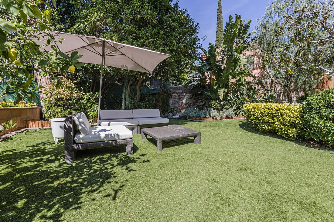 Beautiful Sunny House In The Centre Of Bonanova. In Barcelona ...