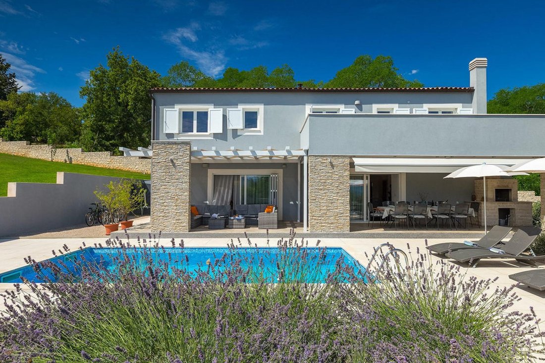 Labin, šumber, Detached House With A Swimming In Labin, Istria County ...