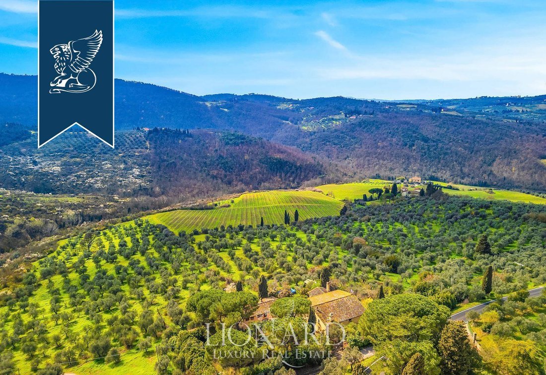 Tuscan Villa With Pool For Sale On Florence's In Lastra A Signa ...