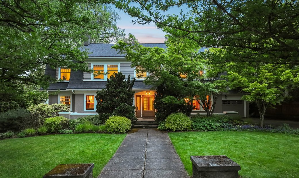 Picture Perfect Dutch Colonial With City In Portland, Oregon, United ...