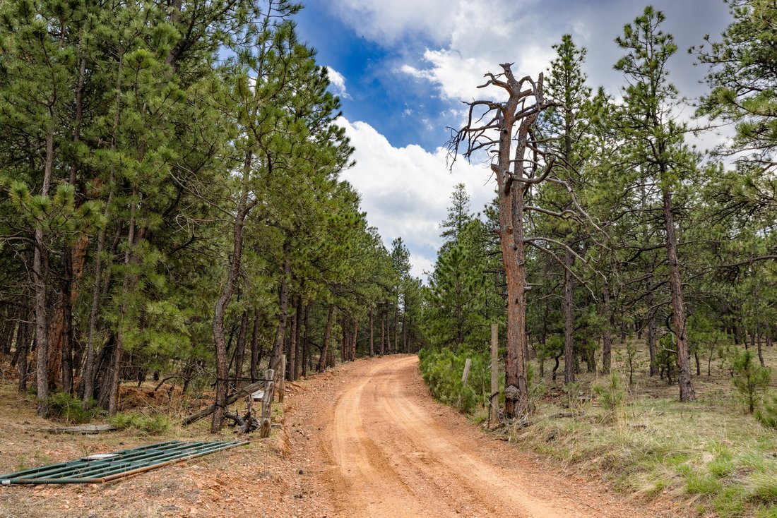 T Bone Stone Quarry, Spanning 44 Acres In In Lyons, Colorado, United ...