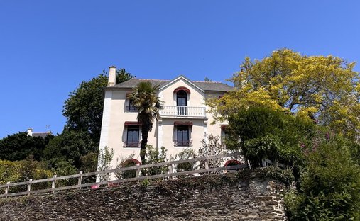 Luxury homes with balcony for sale in Cancale, Brittany, France ...