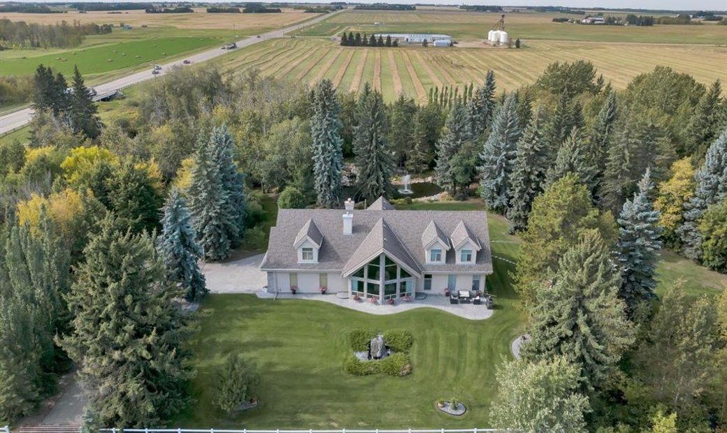 Immaculate Turnkey Home On Over Forty Stunning Acres In Calmar, Alberta ...