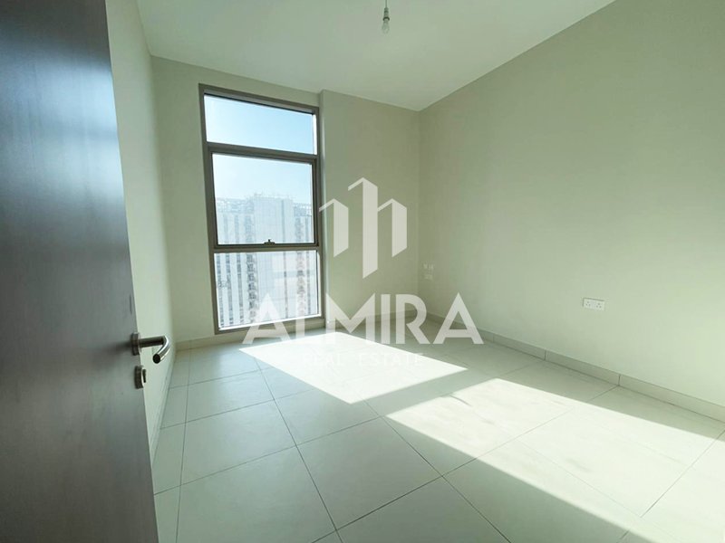 Prime Area | Spectacular View | Spacious In Abu Dhabi, United Arab ...