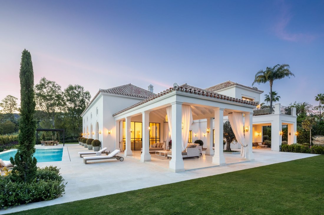 Exceptional Classic Estate In La Cerquilla In Marbella, Andalusia ...