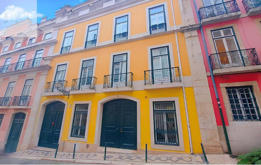 Apartment In Lisbon, Lisbon, Portugal For Sale (14100948)