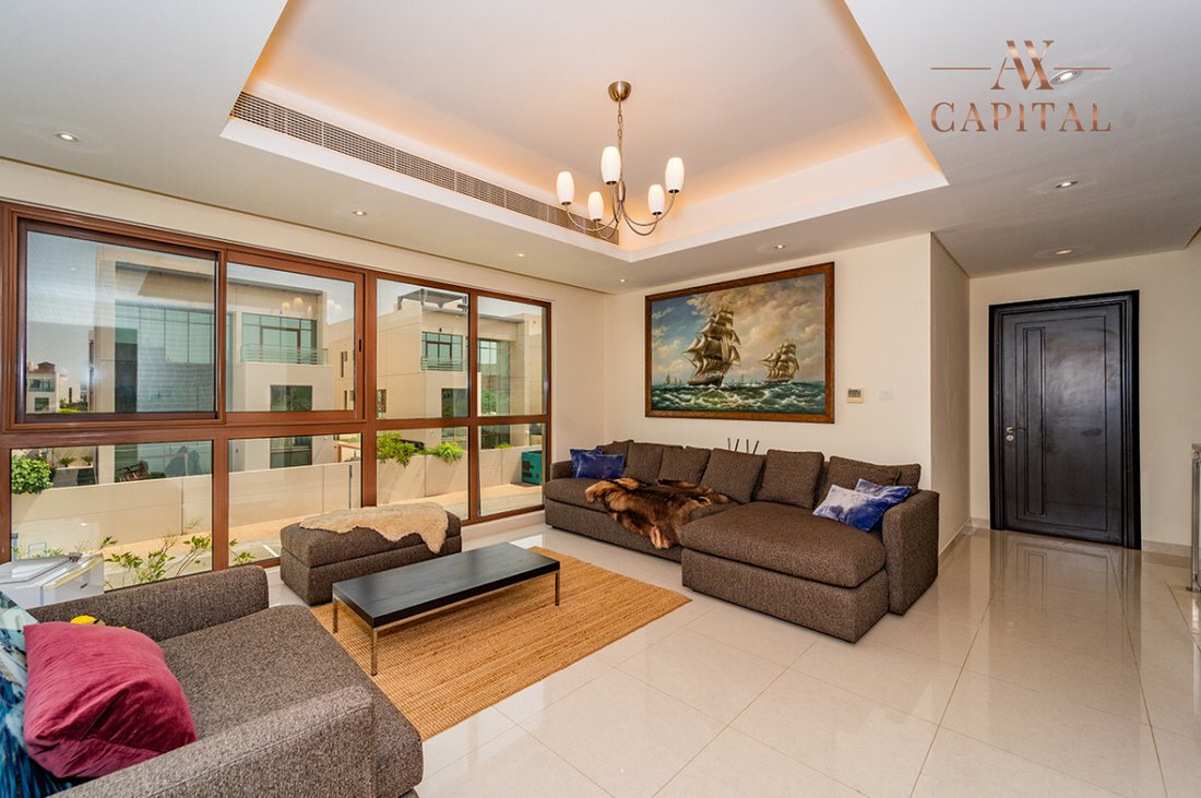 Corner4 Br+Maid | Biggest Plot | Cloe To Park In Dubai, United Arab ...