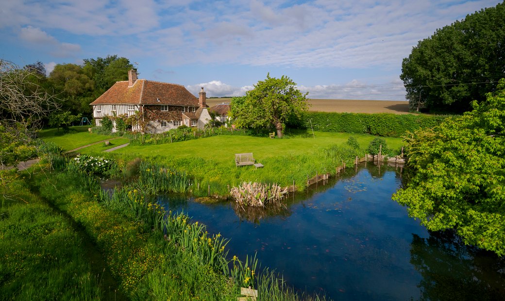 A Magnificent Country House With In Faversham, England, United Kingdom ...